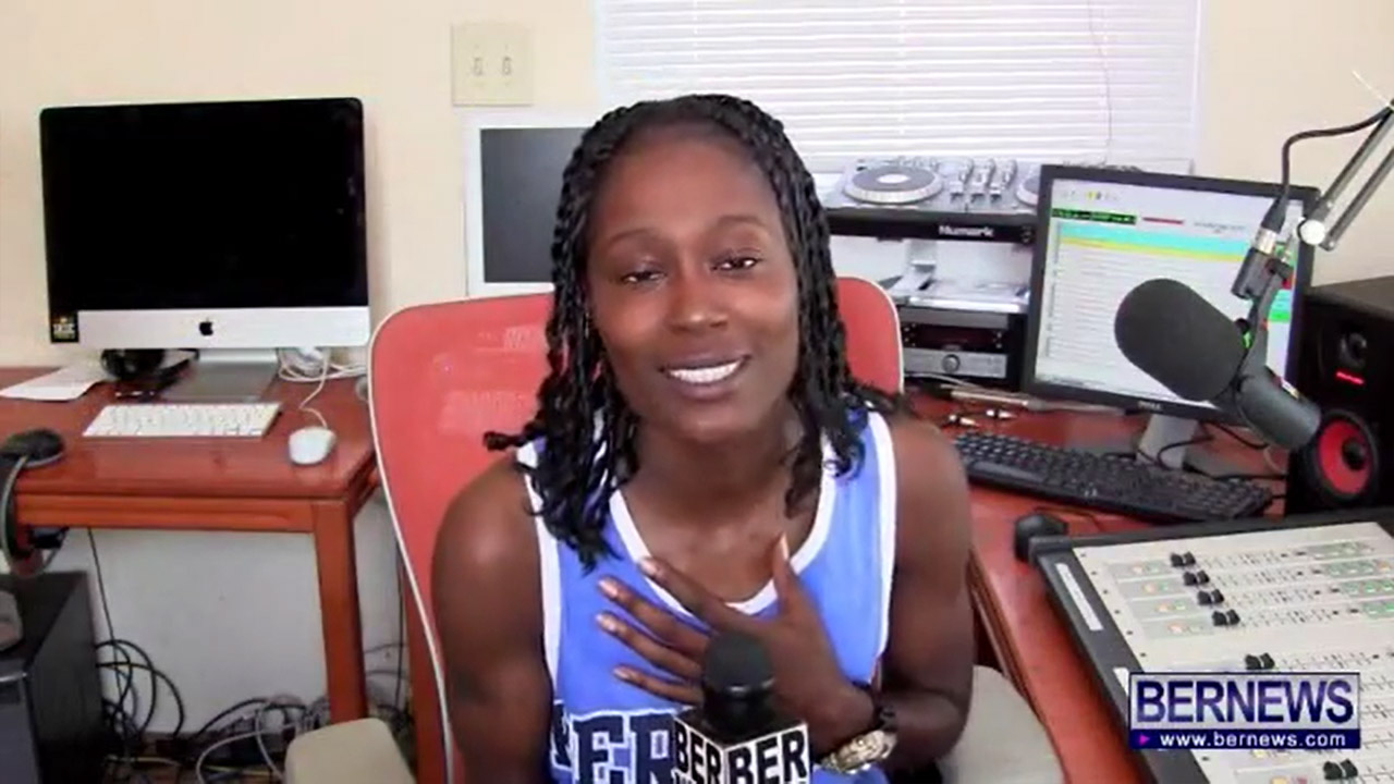 Artist Mona Li$a On The Mic, July 23 2013 - Bernews.TV