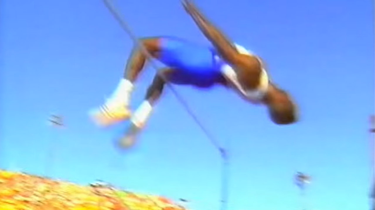 History: Nicky Saunders At 1990 Commonwealth Games - Bernews.TV