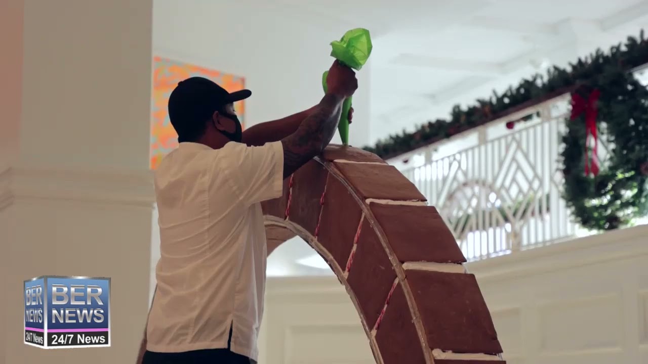 Creation Of 300lb Gingerbread Moongate At Hamilton Princess, Nov 2021 ...